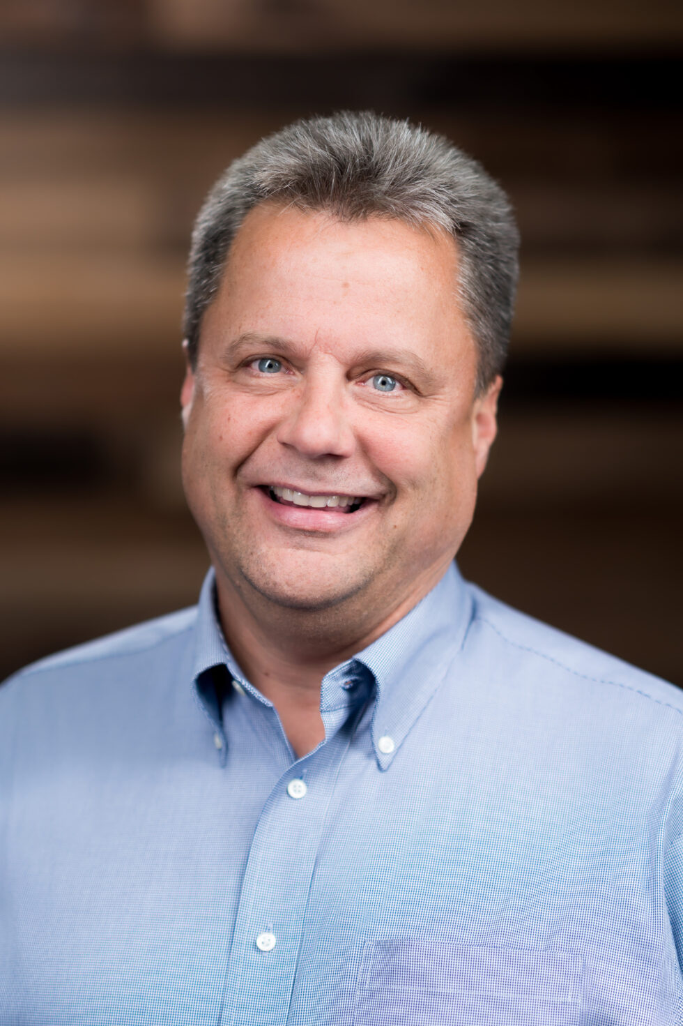 John E. Straus | MMA